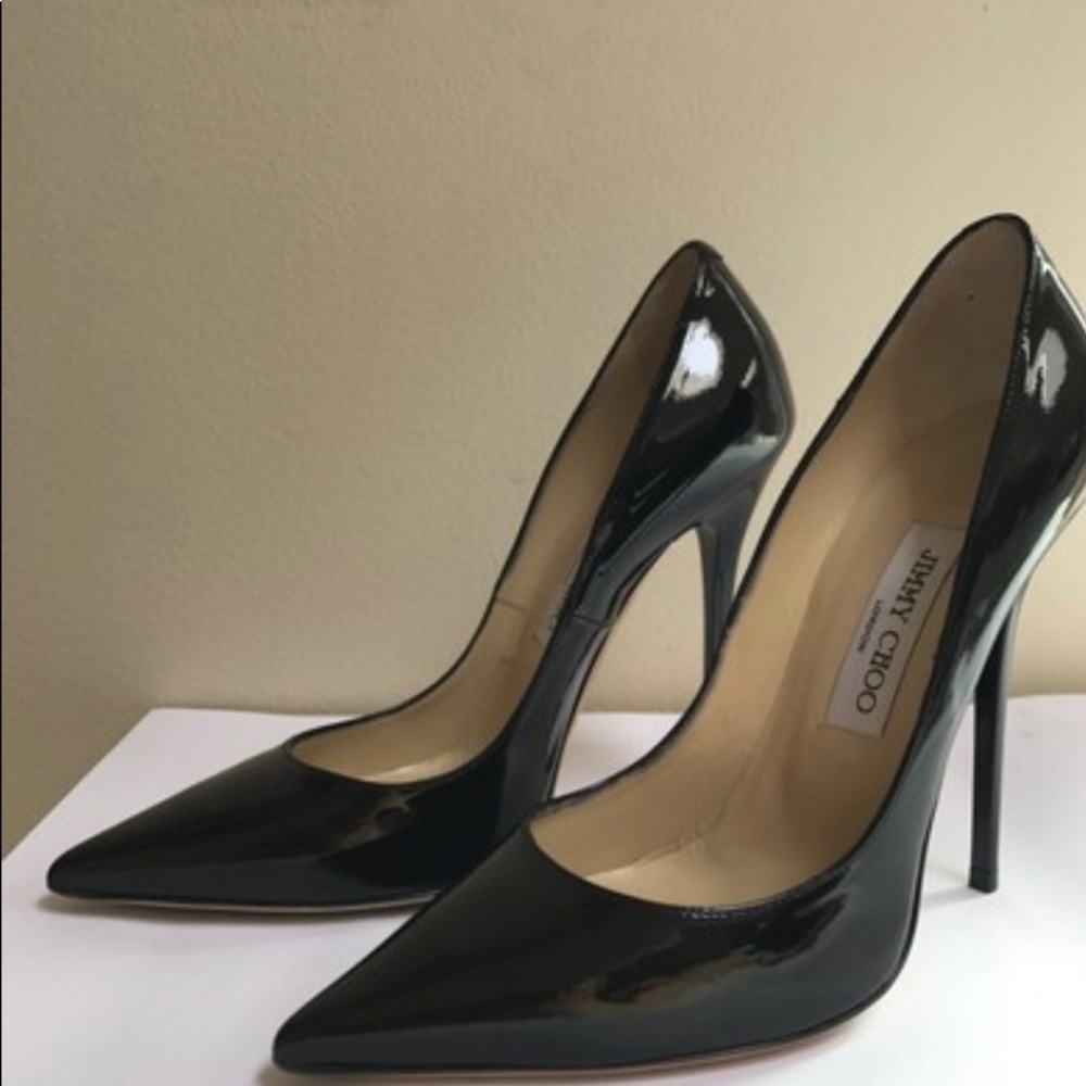 Jimmy Choo Black Patent Anouk Pumps - Gem